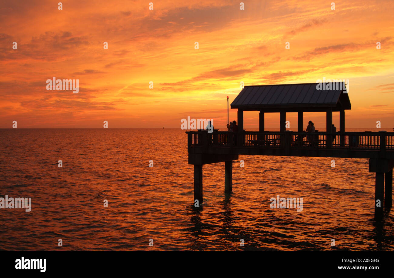 Florida gulf coast sunset picture hi-res stock photography and images ...