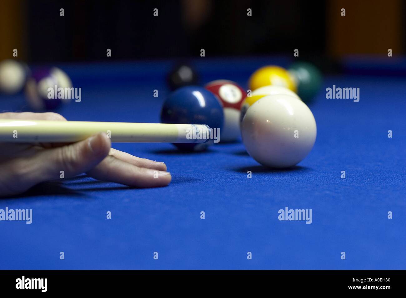 Billard queue hi-res stock photography and images - Alamy