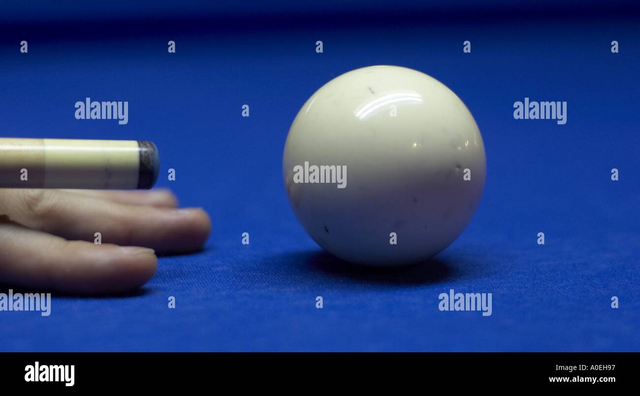 Billard queue hi-res stock photography and images - Alamy