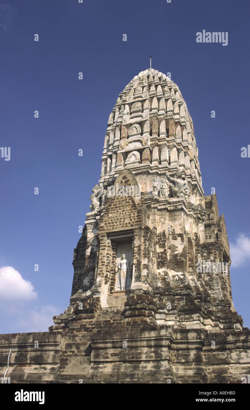 Wat Ratburana - prang Stock Photo - Alamy