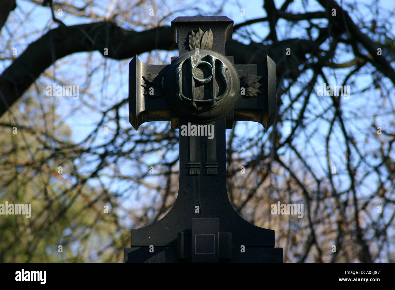 Cross ihs hi-res stock photography and images - Alamy