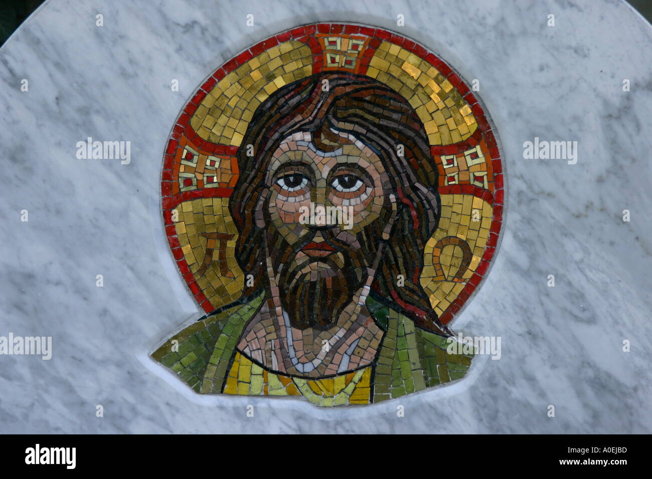 Mosaic heads hi-res stock photography and images - Alamy