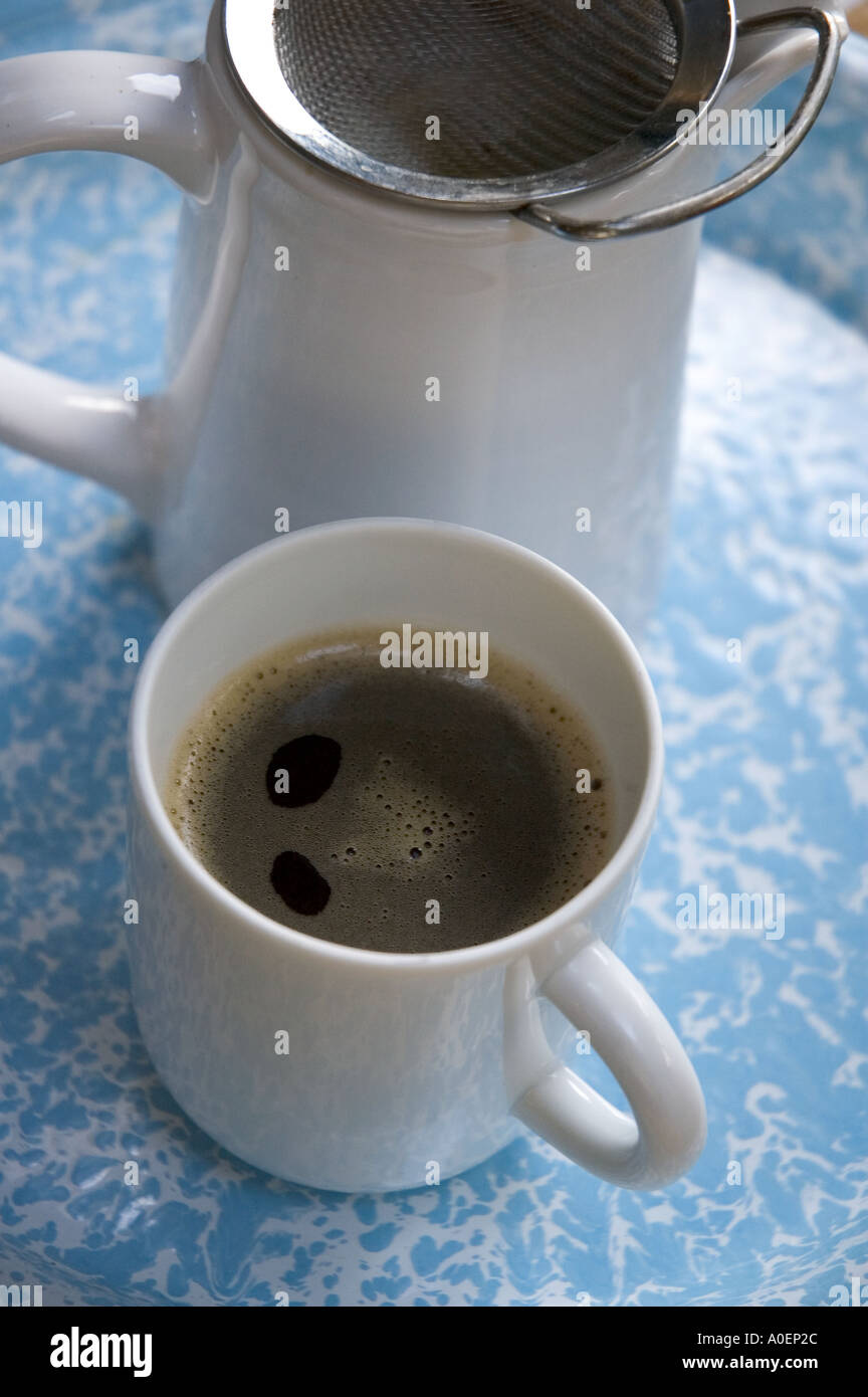Strainer and jug hi-res stock photography and images - Alamy