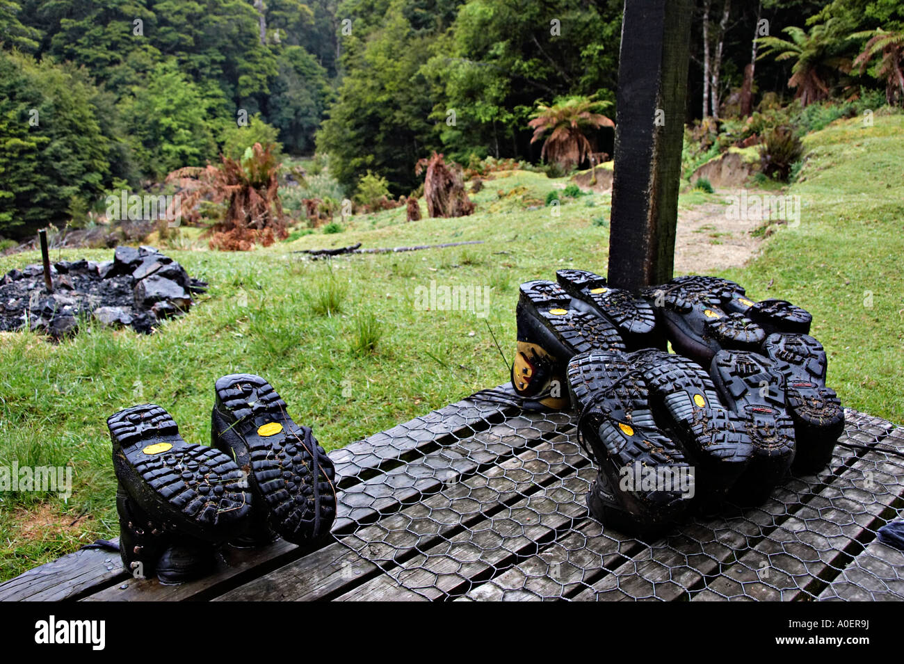 Moerangi hut hi-res stock photography and images - Alamy