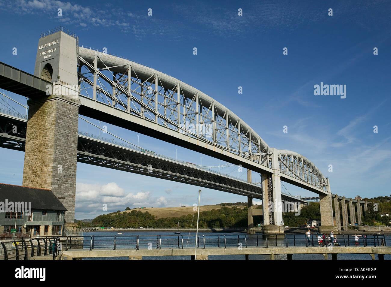 Saltash brunel tamar bridge hi-res stock photography and images - Alamy