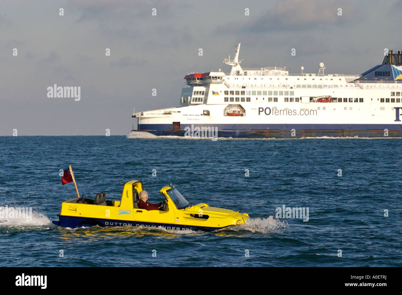 Tim Dutton crossing the English Channel in his Dutton Commander ...