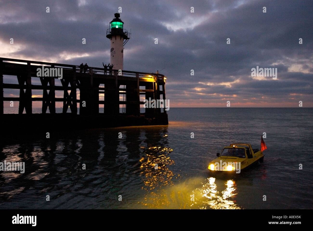 Dutton Commander amphibious car arriving in Calais after crossing the ...