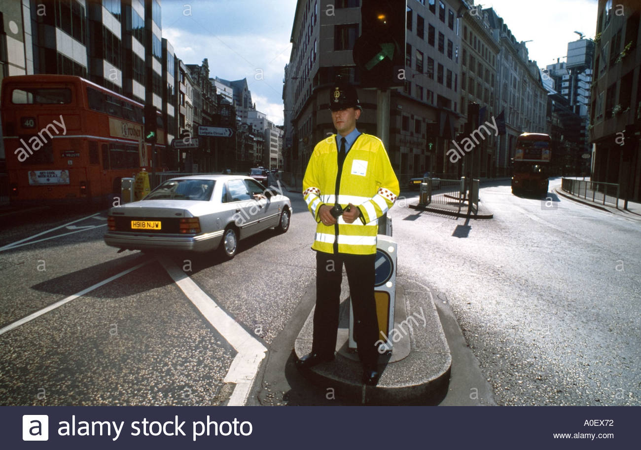 London Policeman Stock Photos & London Policeman Stock Images - Alamy