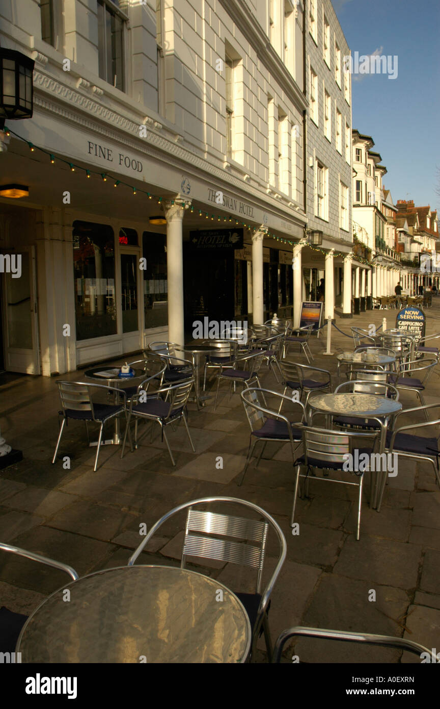 The pantiles tunbridge wells hi-res stock photography and images - Alamy