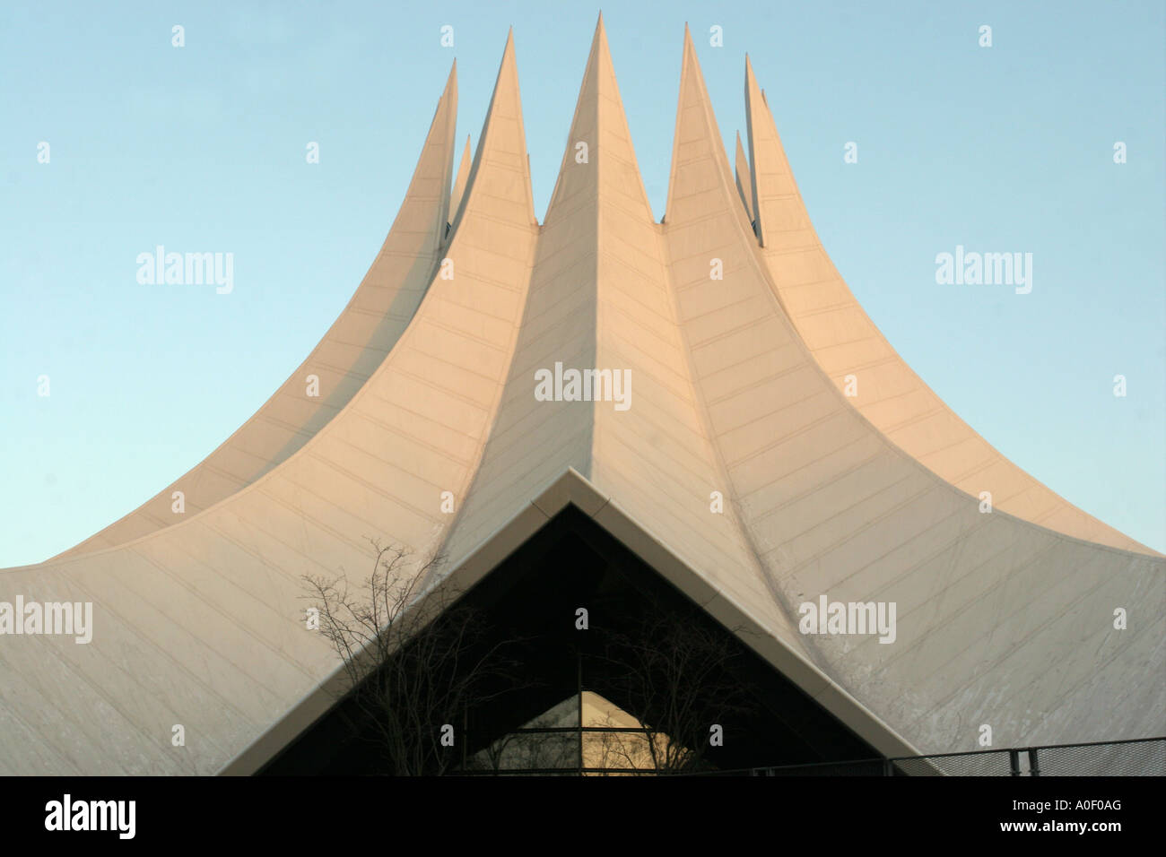 Tempodrom arena hi-res stock photography and images - Alamy