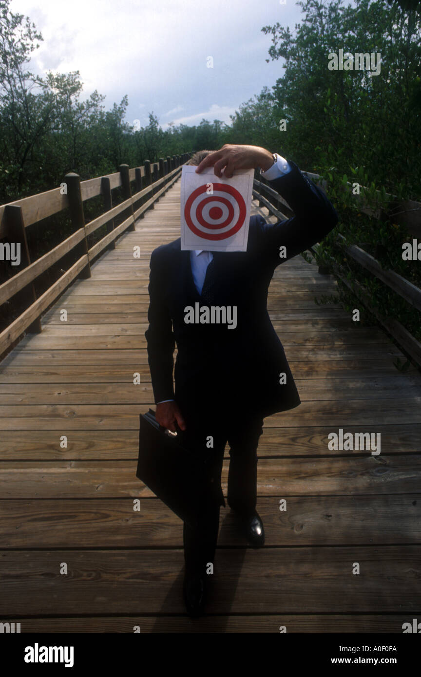 Target on head hi-res stock photography and images - Alamy