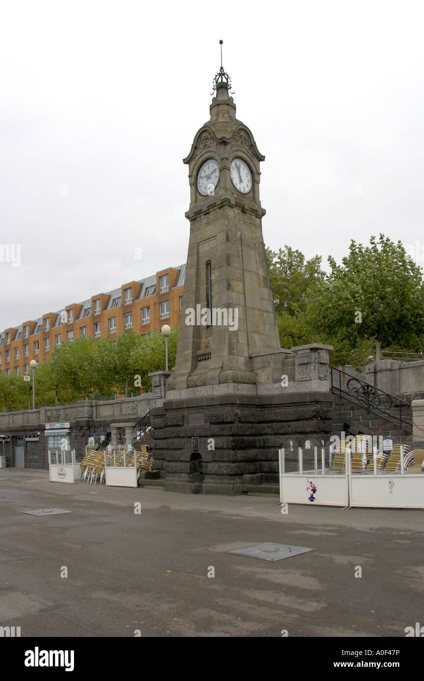 Clock Tower Dusseldorf High Resolution Stock Photography and Images - Alamy