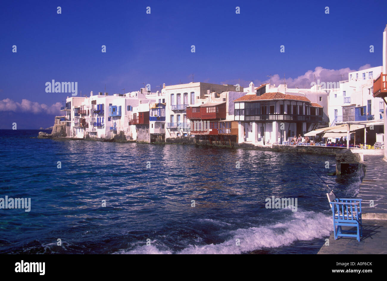 Cafes in mykonos town hi-res stock photography and images - Alamy