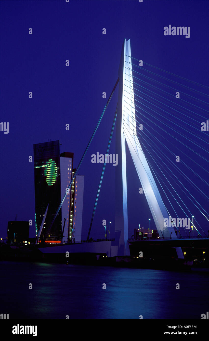 Rotterdam city night holland hi-res stock photography and images - Alamy