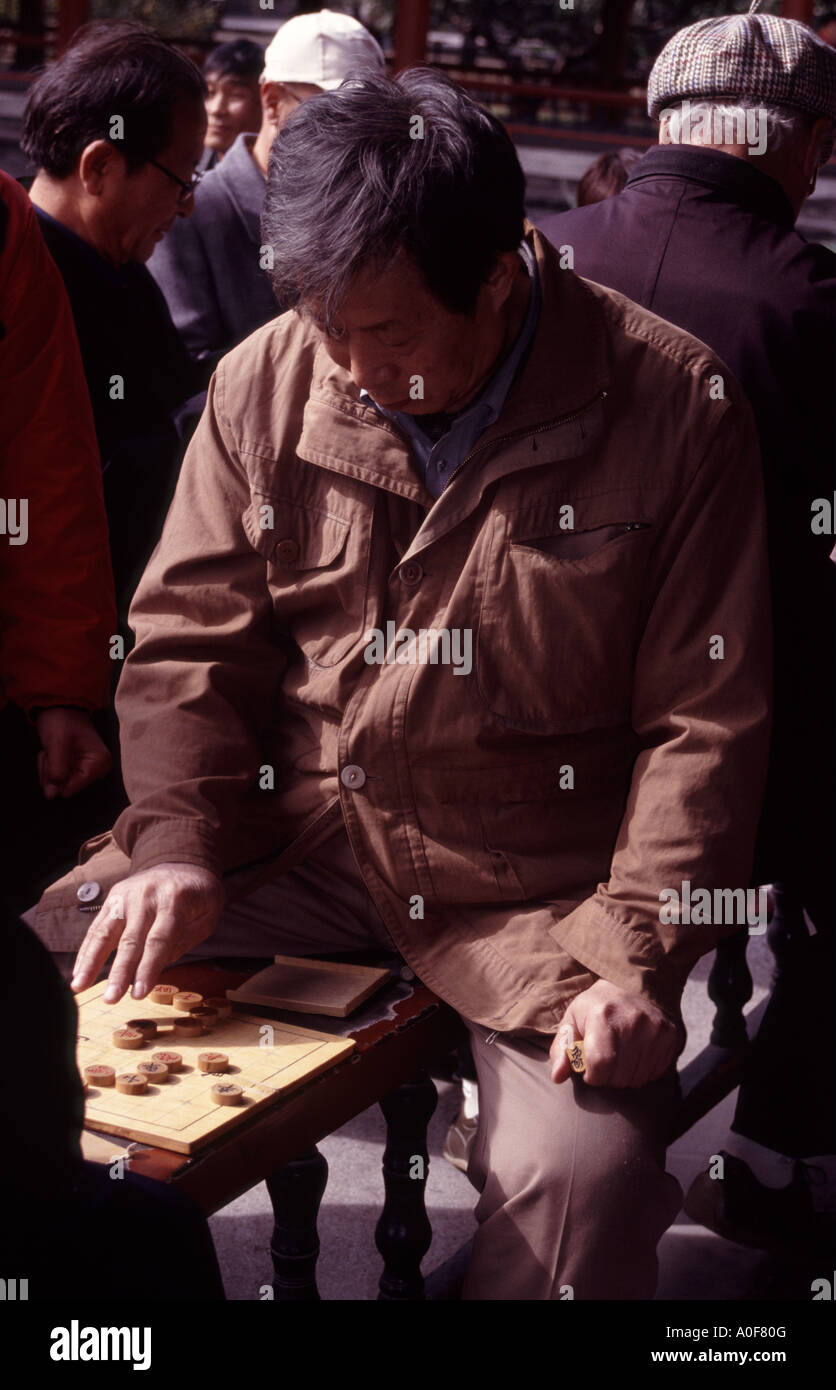 Game checkers hi-res stock photography and images - Alamy