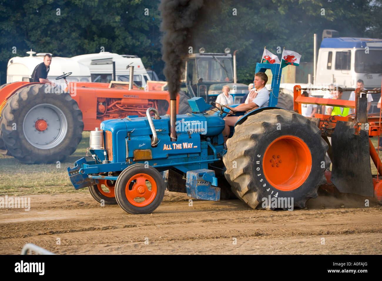 Tractor pull event hi-res stock photography and images - Alamy