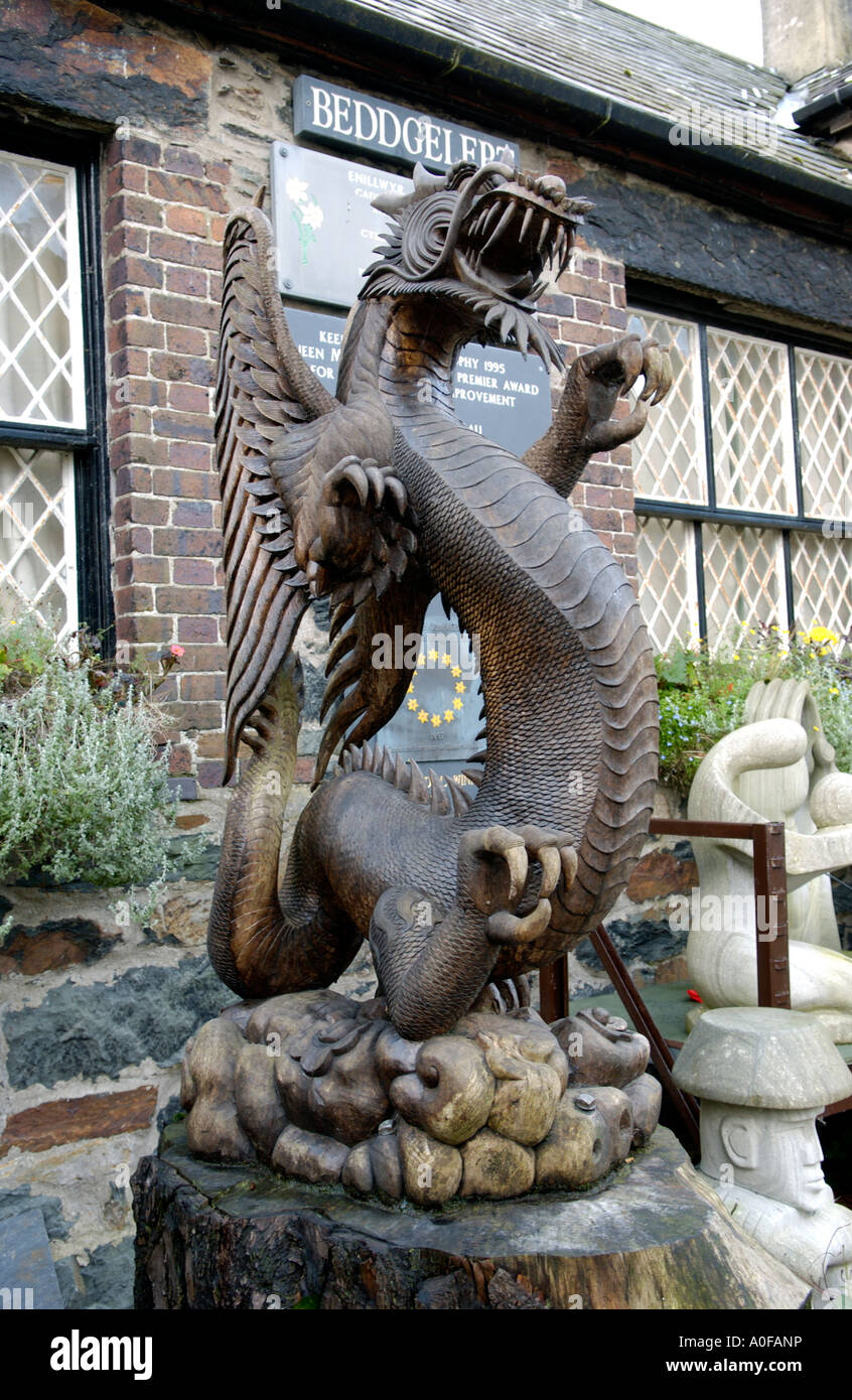 Dragon outside craft shop in Beddgelert Gwynedd North Wales UK Stock ...