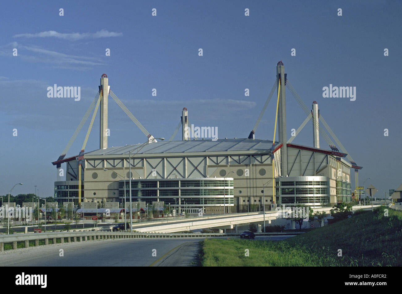 San antonio alamodome stadium basketball hi-res stock photography and ...