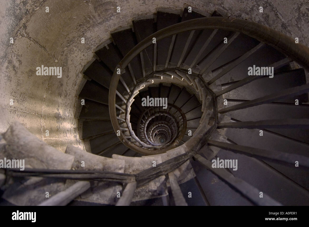 Steps of spiral staircase hi-res stock photography and images - Alamy Steps of spiral staircase hi-res stock photography and images - Alamy