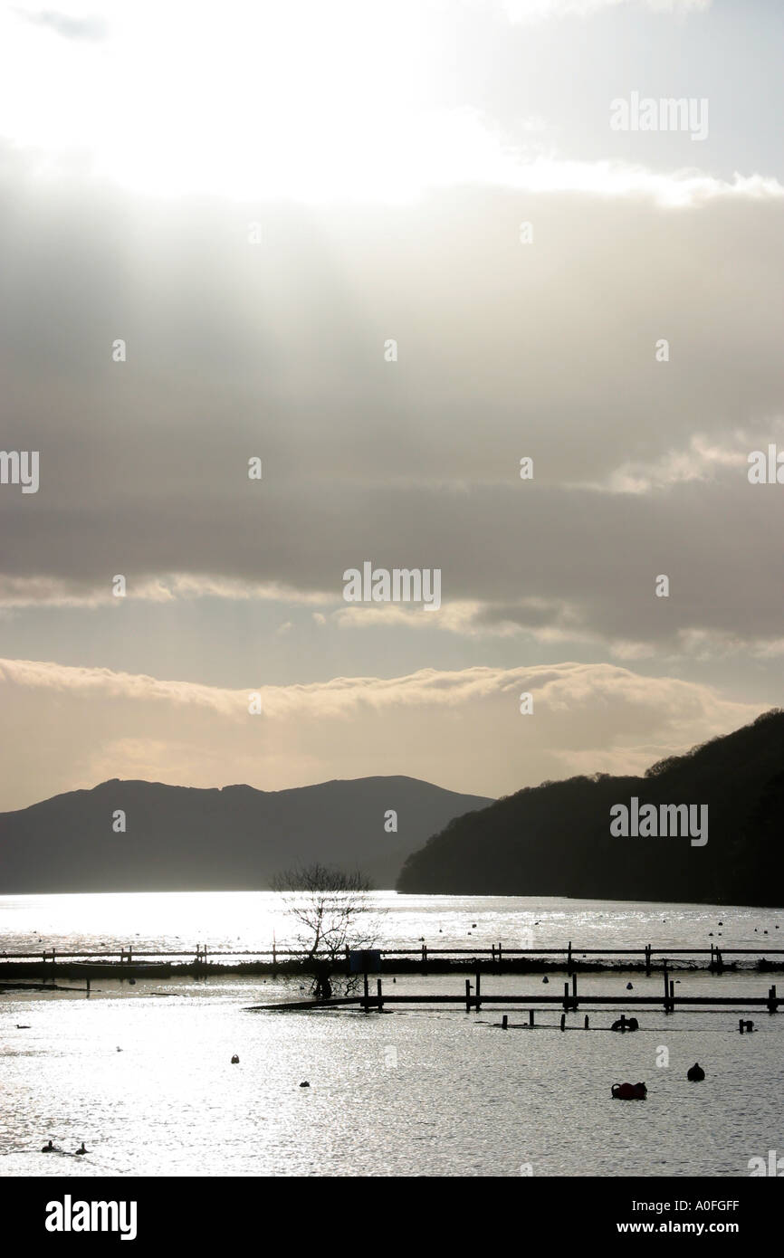 Sun reflecting loch lomond hi-res stock photography and images - Alamy