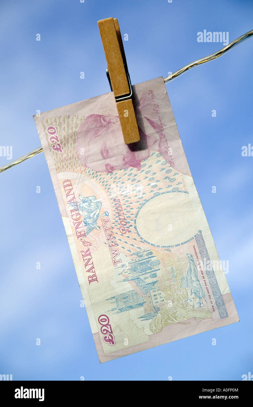 twenty pound note,washing line Stock Photo - Alamy