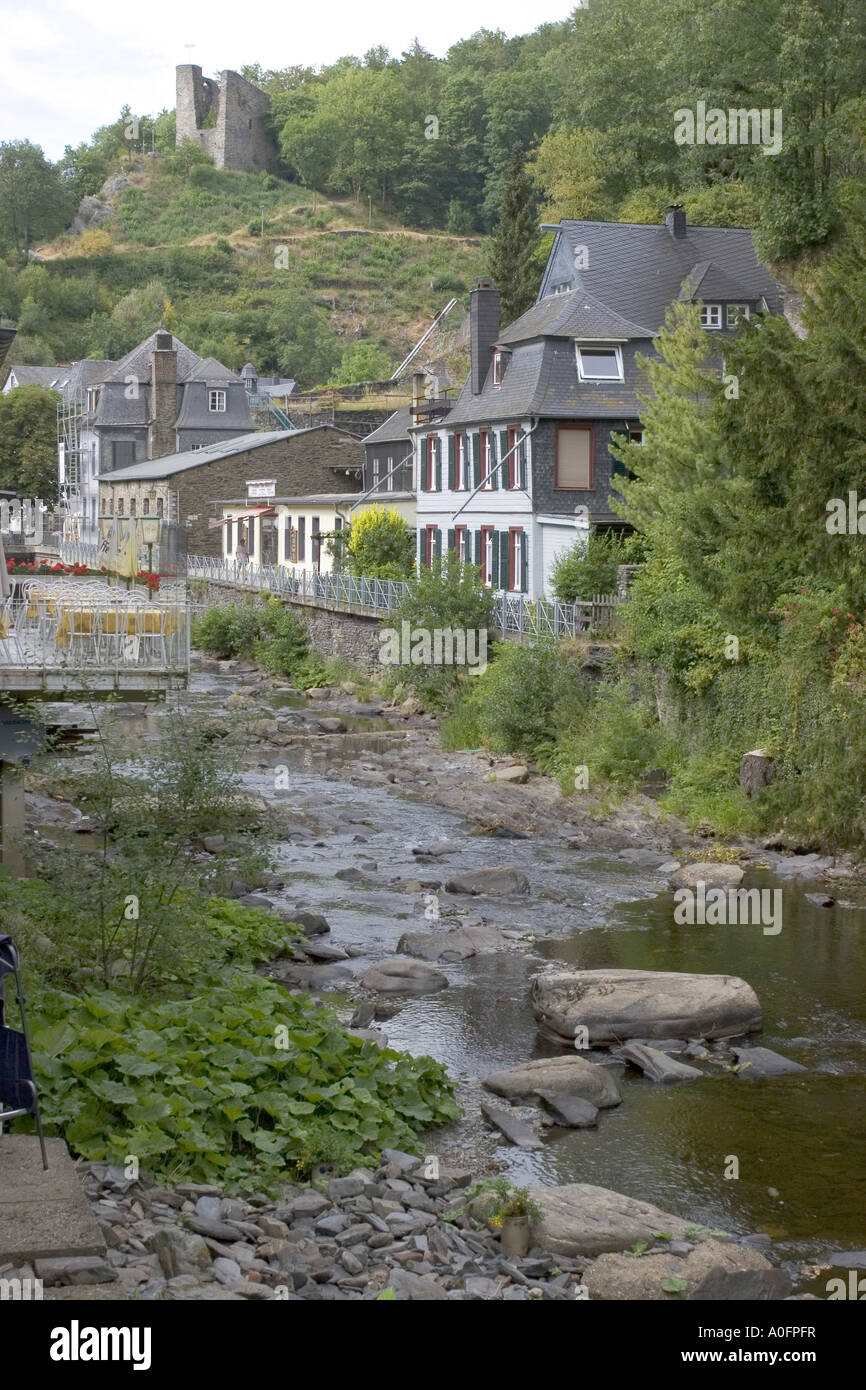 Monschau; view onto the Rur river and the castle ruin Hallerberg ...