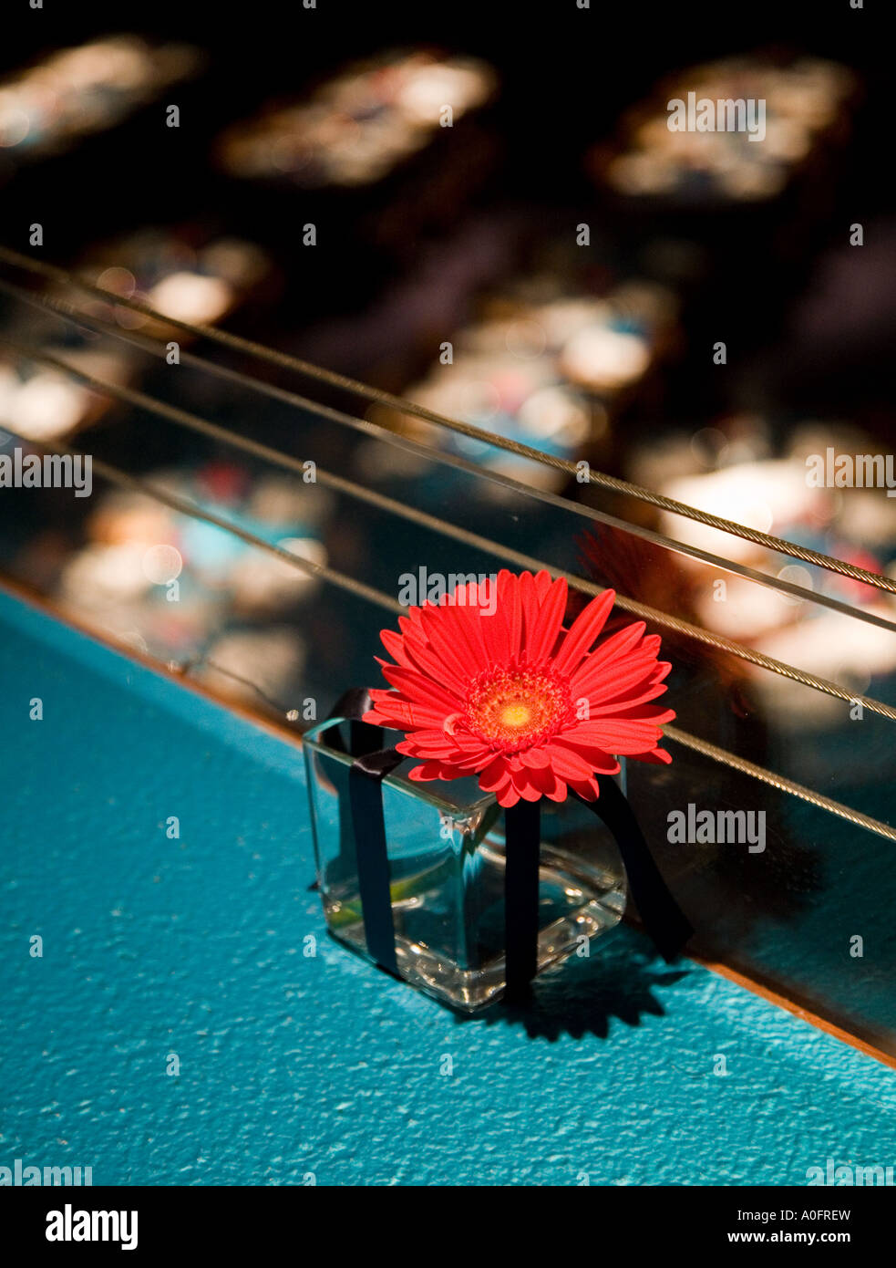 Jazz club tables hi-res stock photography and images - Alamy