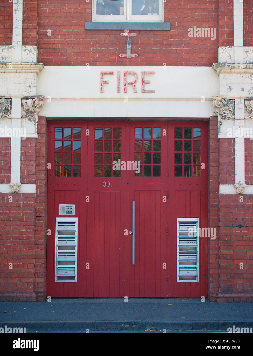 old fire station Stock Photo - Alamy