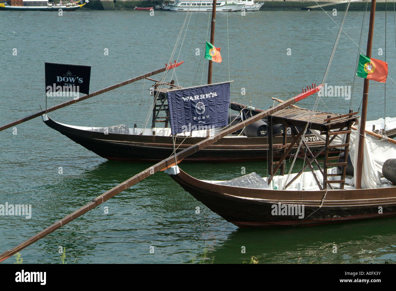 Port and wine porto barge and barrels hi-res stock photography and ...