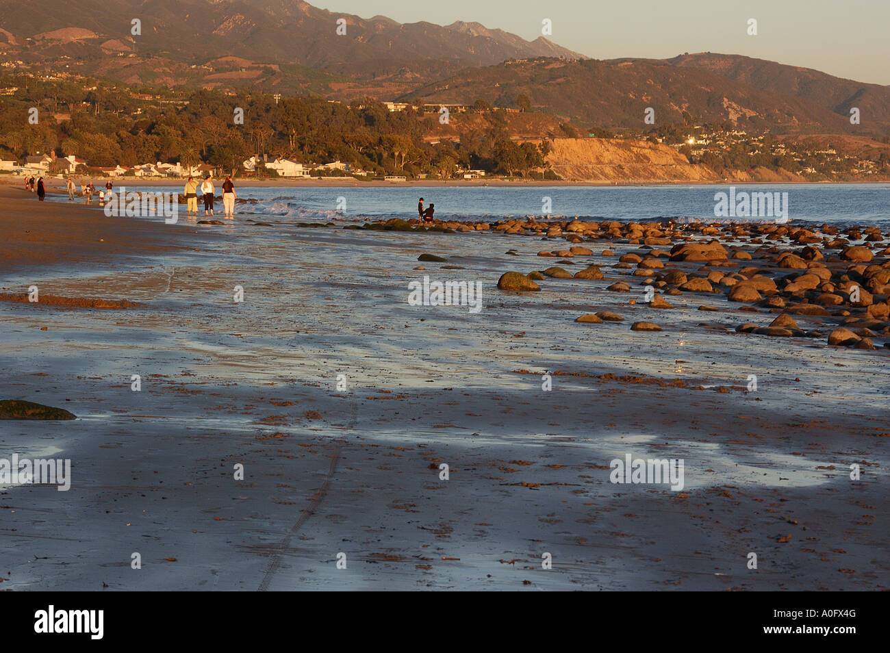 Butterfly beach montecito hi-res stock photography and images - Alamy
