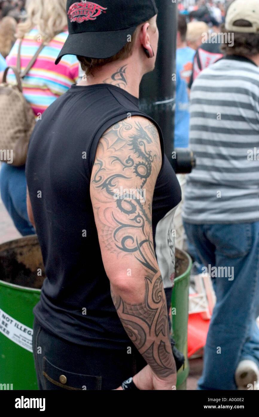 Dragon Arm Tattoo High Resolution Stock Photography and Images - Alamy