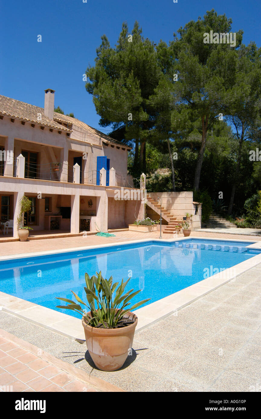 Pool pools water mediterranean spanish holiday hi-res stock photography ...