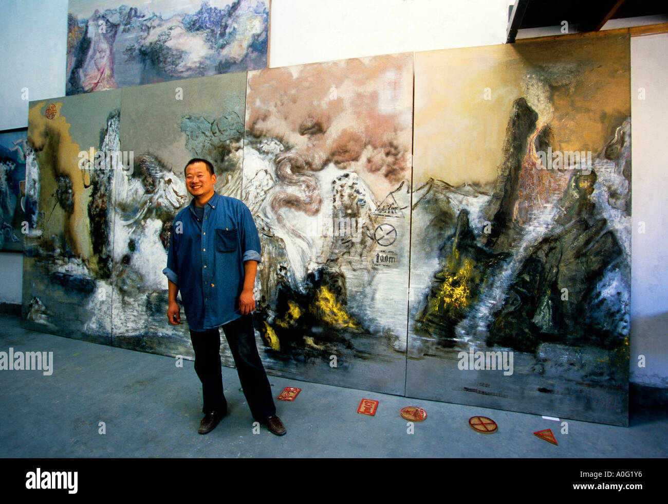 Beijing Contemporary Artists Stock Photos & Beijing Contemporary ...