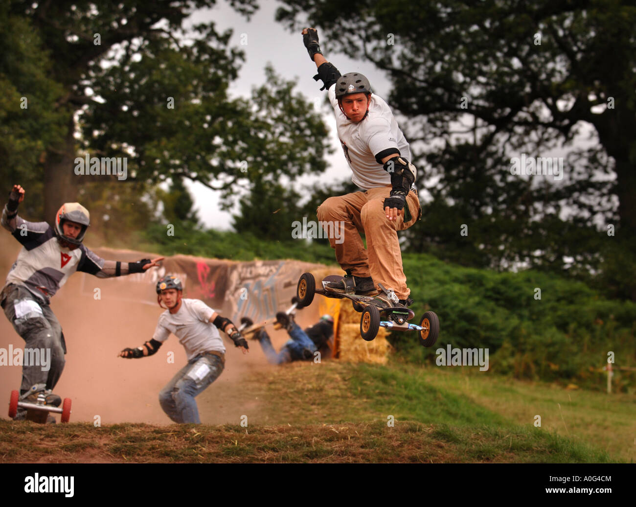 Dirtboarding hi-res stock photography and images - Alamy