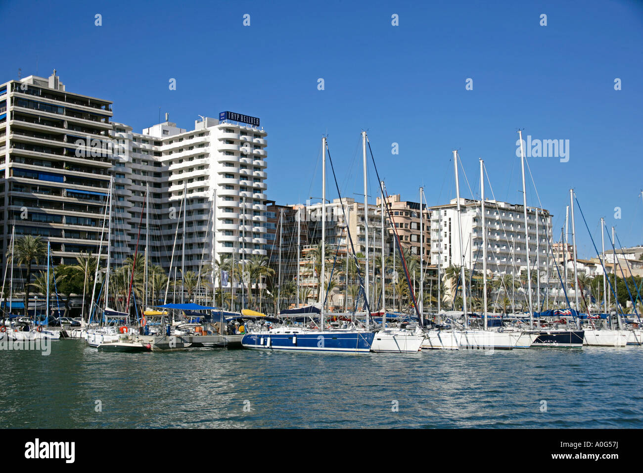 Palma de mallorca port harbour hi-res stock photography and images - Alamy