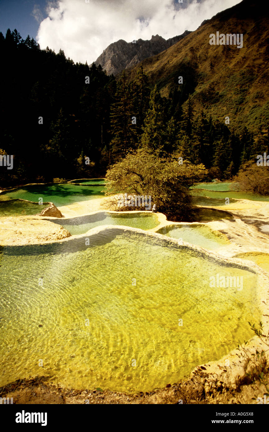Travertine pools of huanglong, china hi-res stock photography and ...