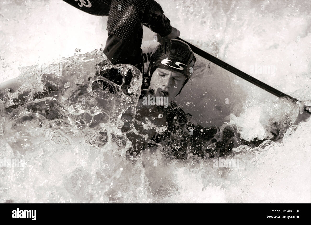 Kajaking hi-res stock photography and images - Alamy