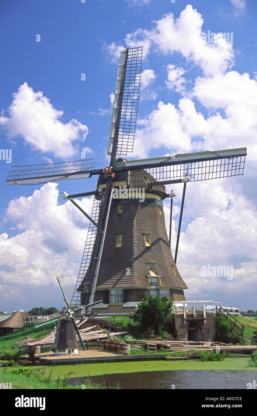 Edam windmill hi-res stock photography and images - Alamy