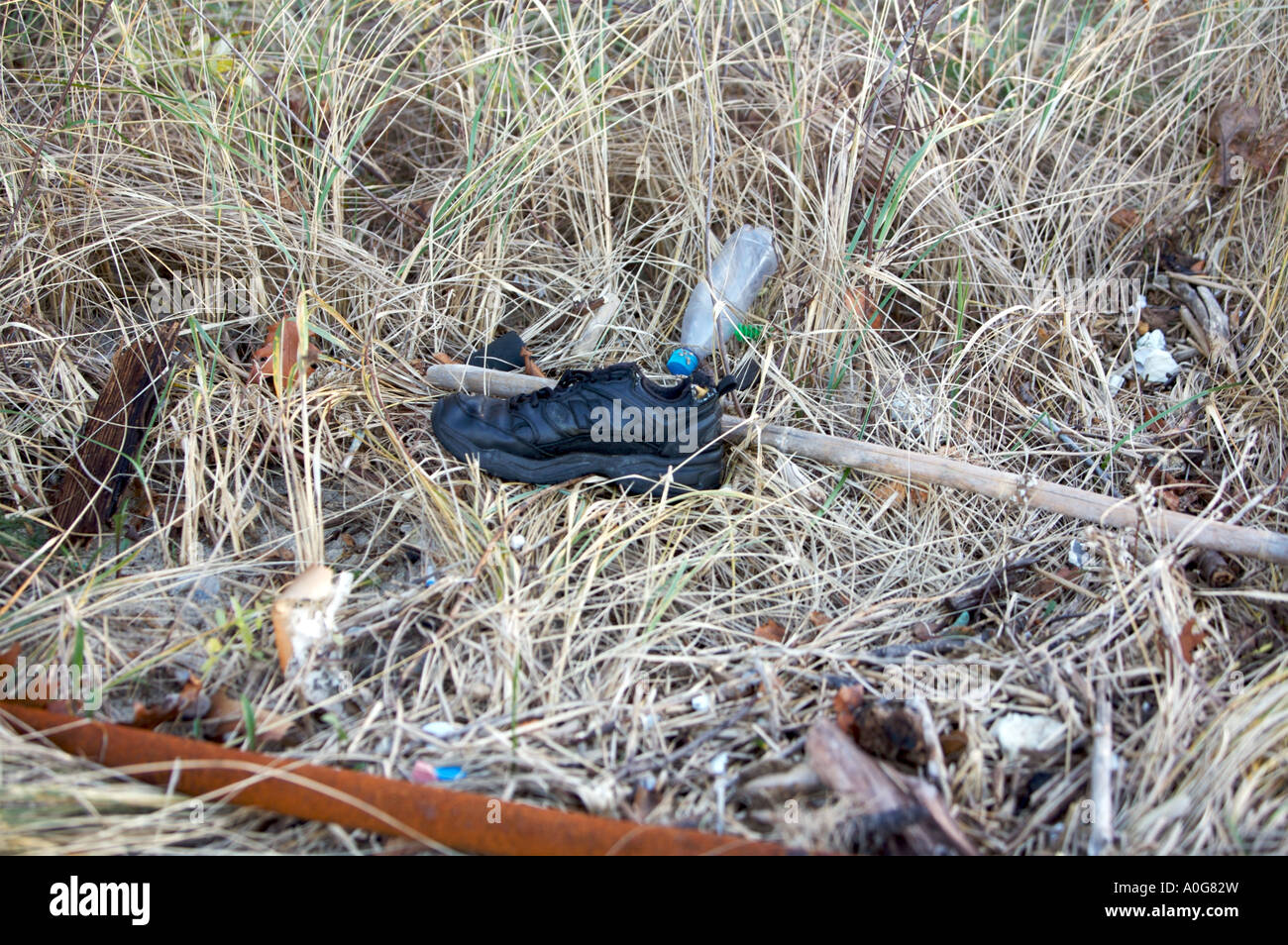 Junk on the beach Stock Photo - Alamy