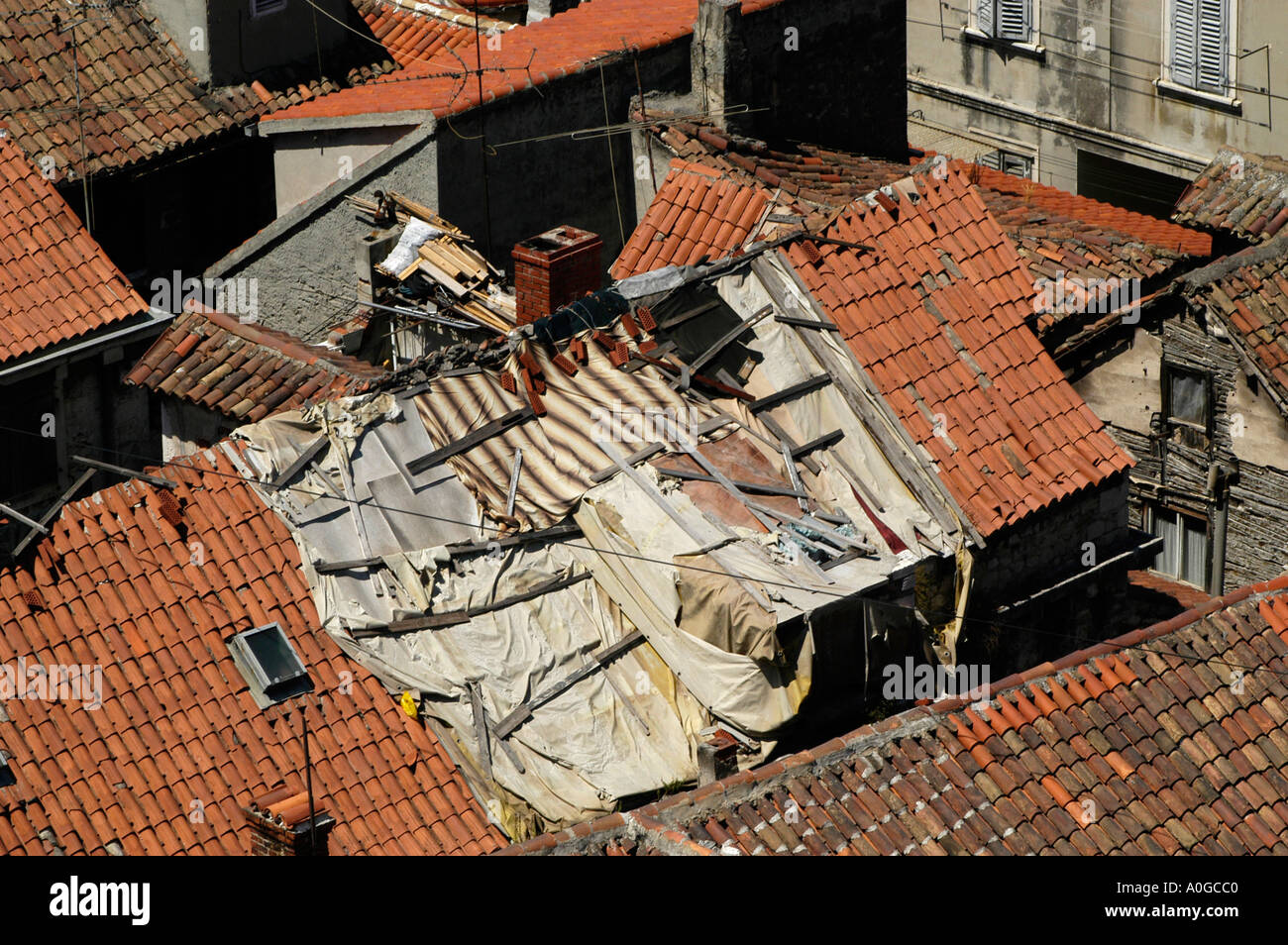 Broken roof hi-res stock photography and images - Alamy