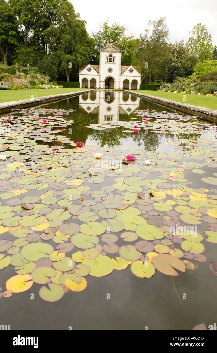 Garden folly hi-res stock photography and images - Alamy