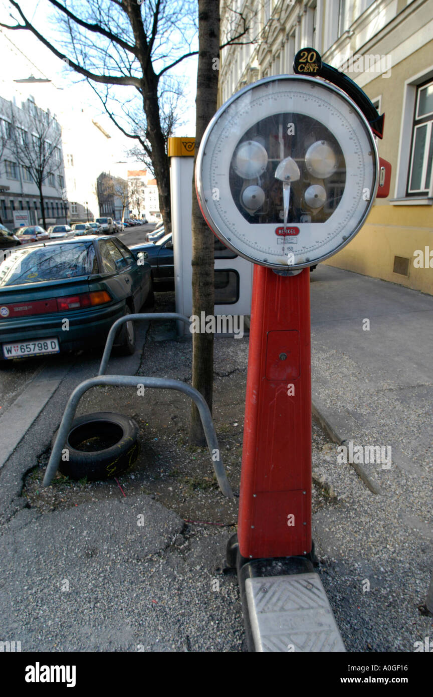 Publicly public hi-res stock photography and images - Alamy