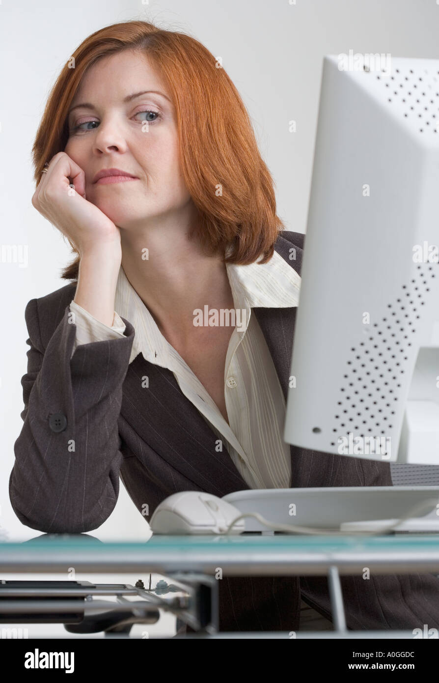 Askance hi-res stock photography and images - Alamy