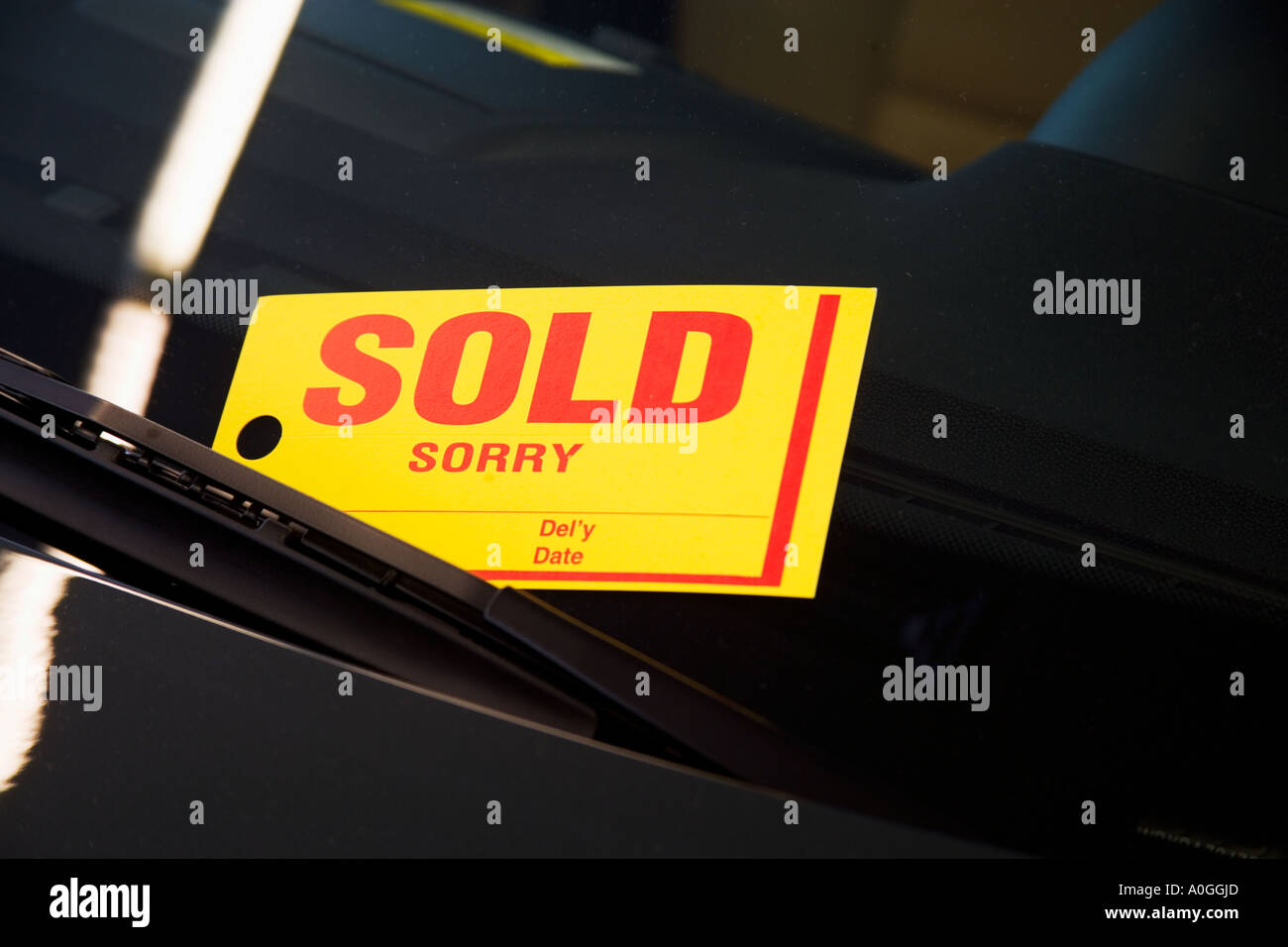 SOLD SIGN ON CAR Stock Photo - Alamy