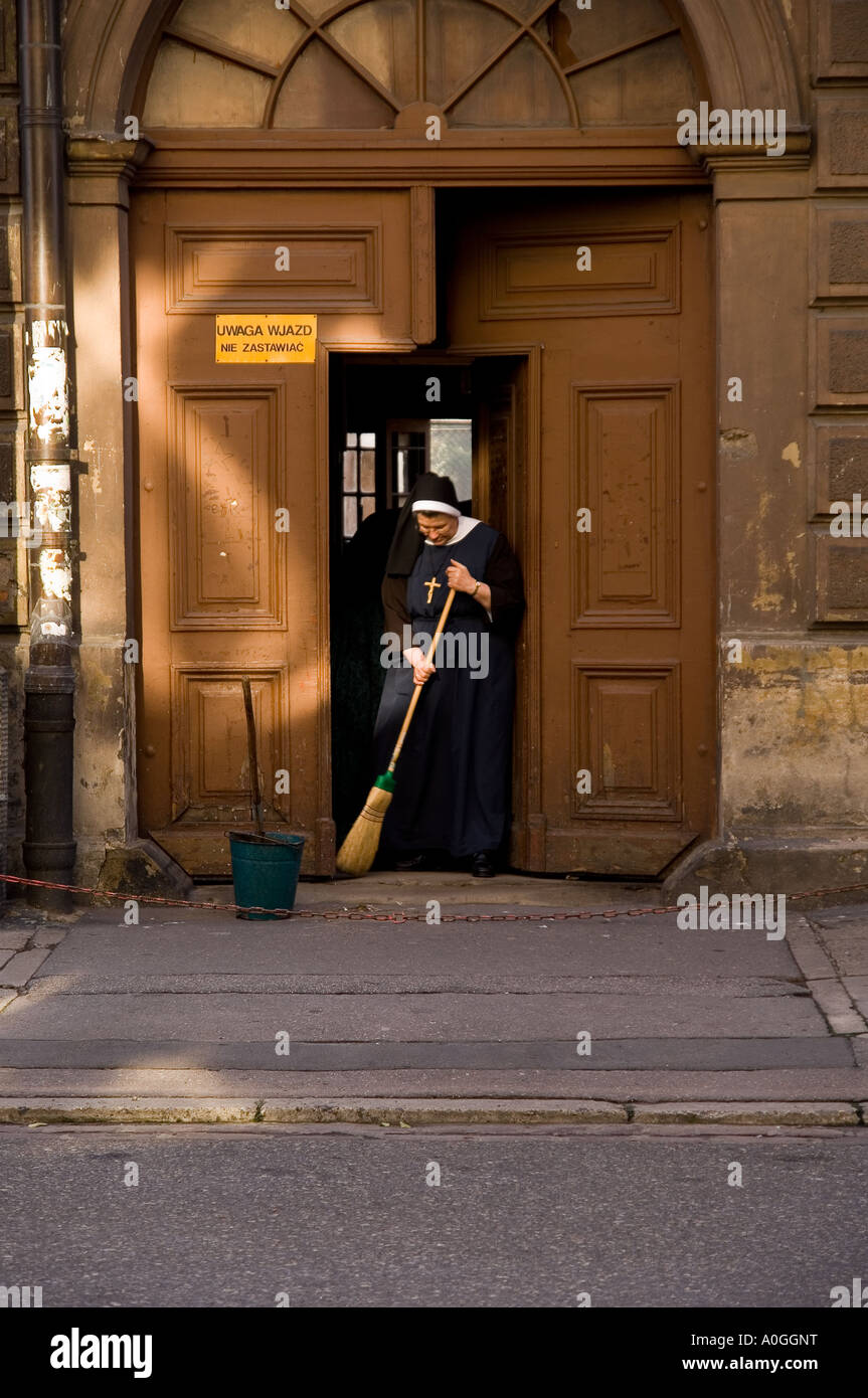 Polish nun hi-res stock photography and images - Alamy