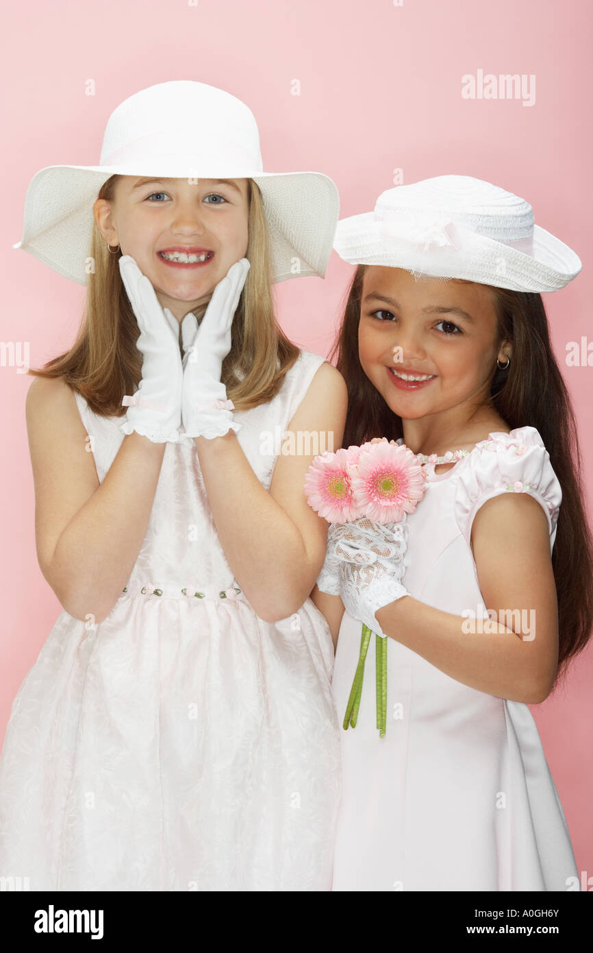Two girls at a wedding hi-res stock photography and images - Alamy