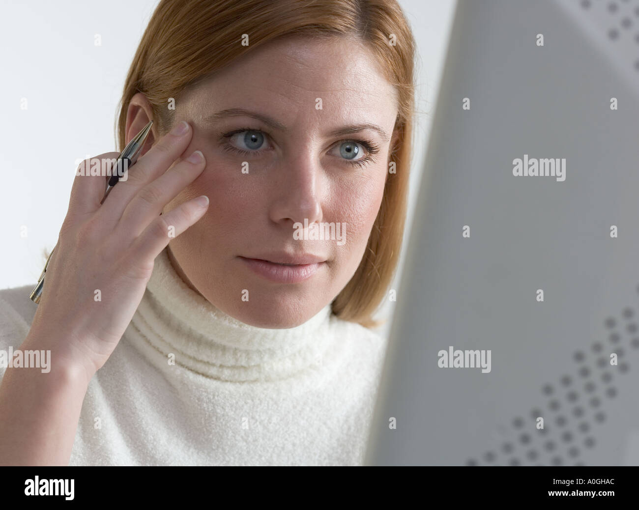 Work computer posed hi-res stock photography and images - Alamy