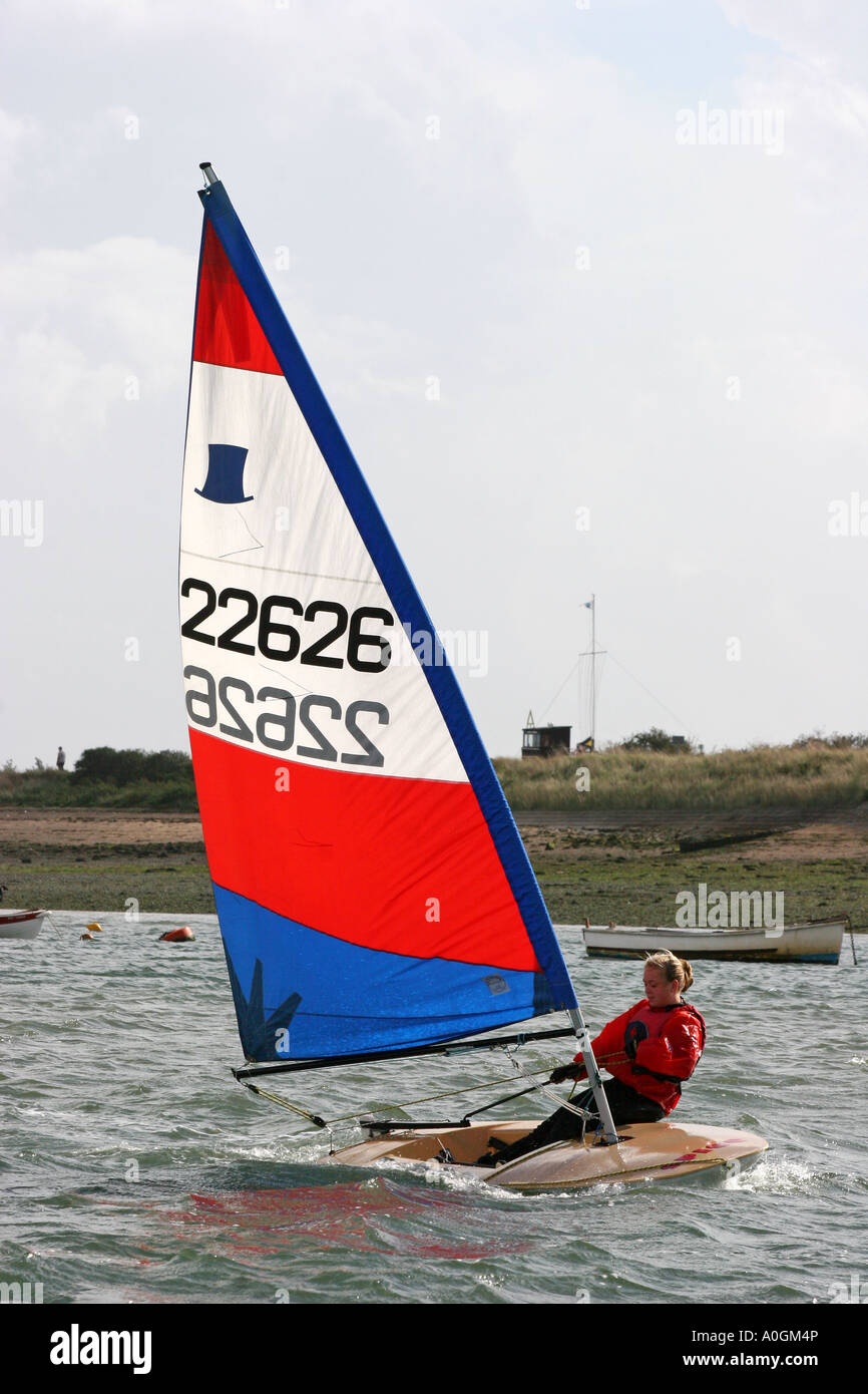 Topper number 22626 red white and blue sail girl saling Stock Photo - Alamy
