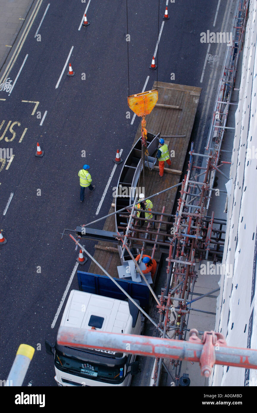 Preparing to off load steel from a lorry Stock Photo - Alamy