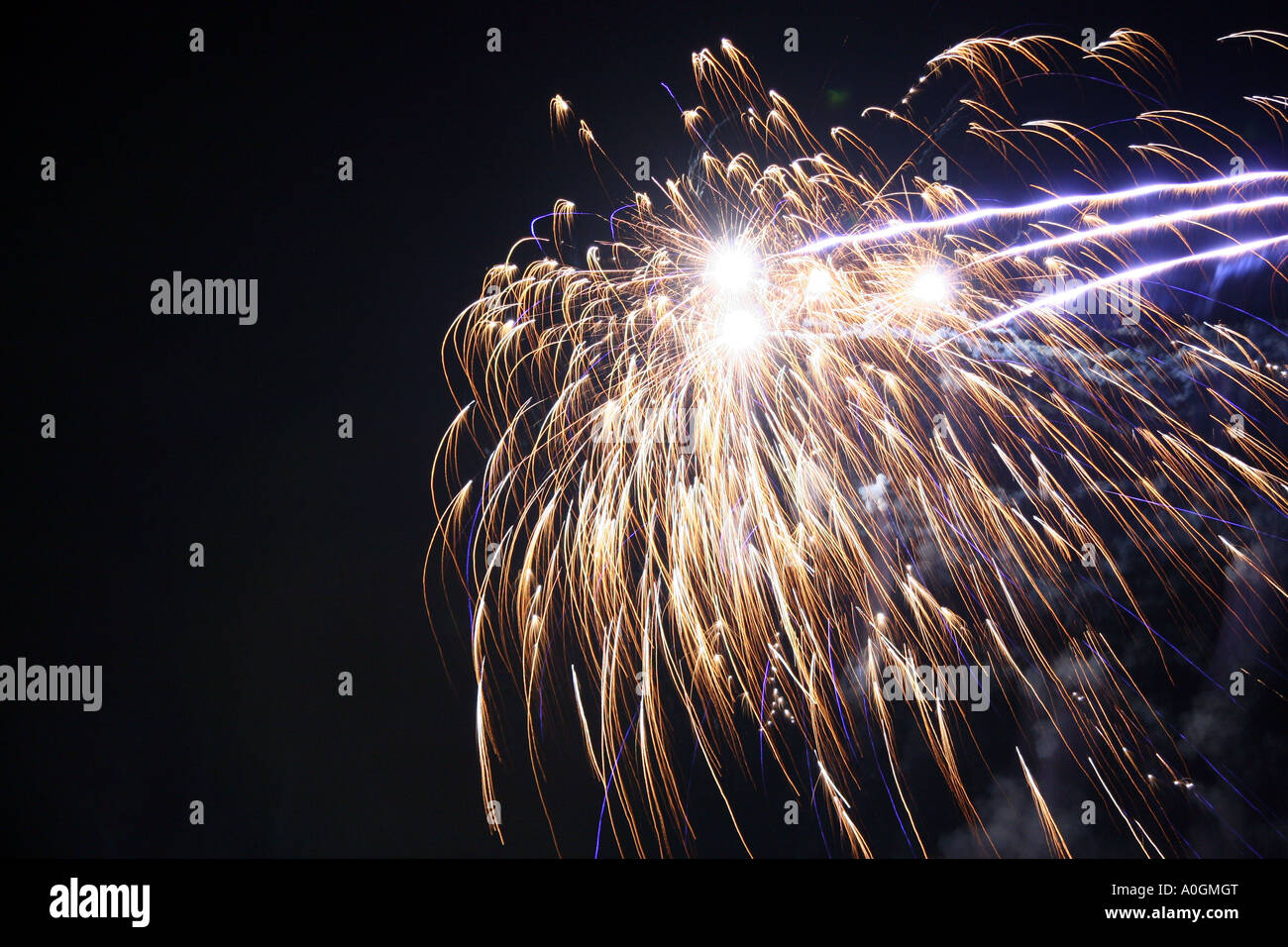 golden fireworks on fireworks night Stock Photo - Alamy